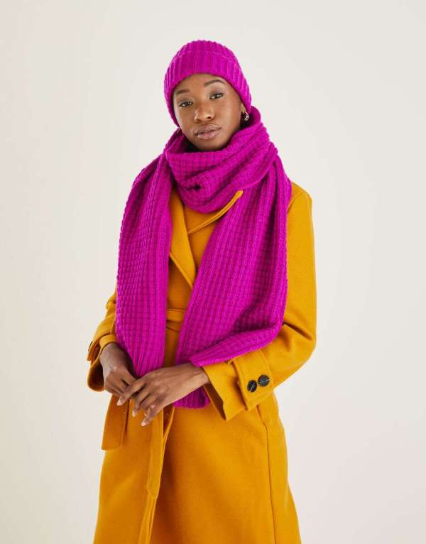 Free Knitting Pattern – Hayfield Hat And Scarf Set – Idiom Studio